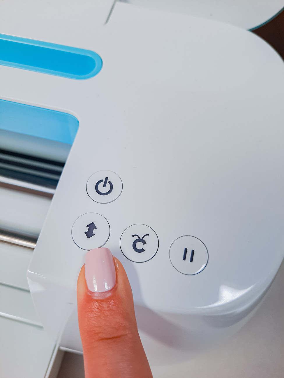 Cricut Projects Beginner’s Guide Part 2: How to Set Up Your Cricut