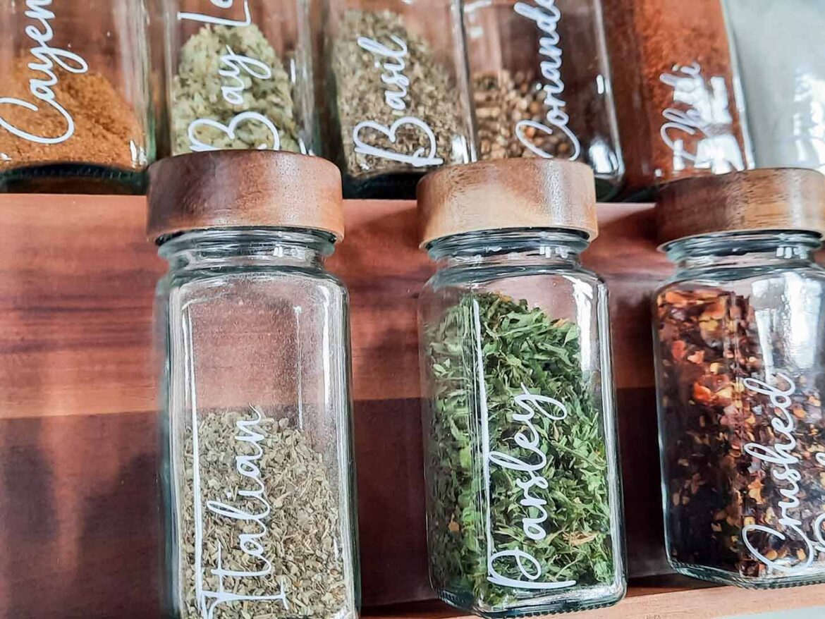 Organize your Spices with FREE Spice Jar Cricut Labels