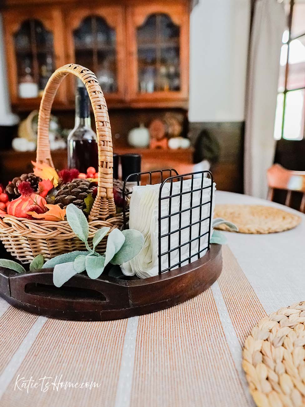DIY: Practical Fall Tablescape Décor